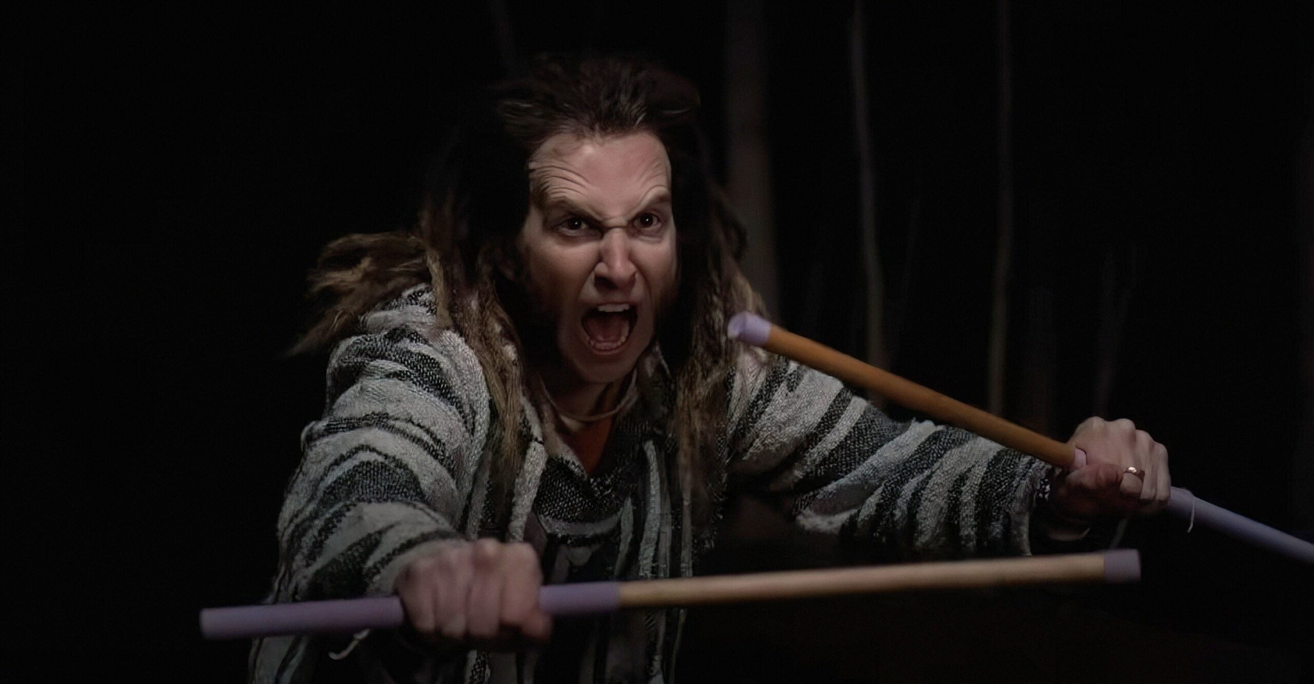 'Y2K' Interview: Kyle Mooney and His Cast Dial up the Gore [Video]