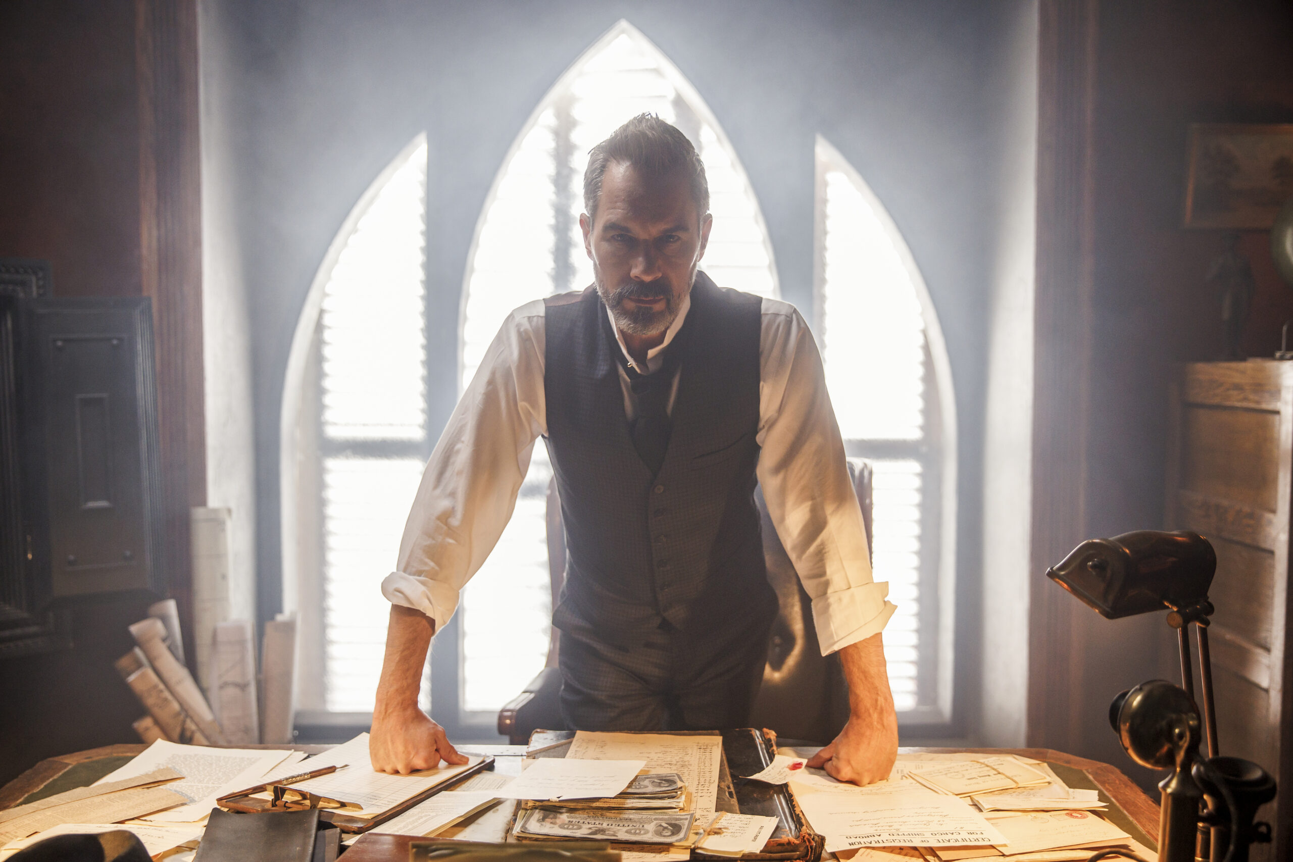 'Slasher: Ripper' Star Eric McCormack On Playing a Nasty Villain