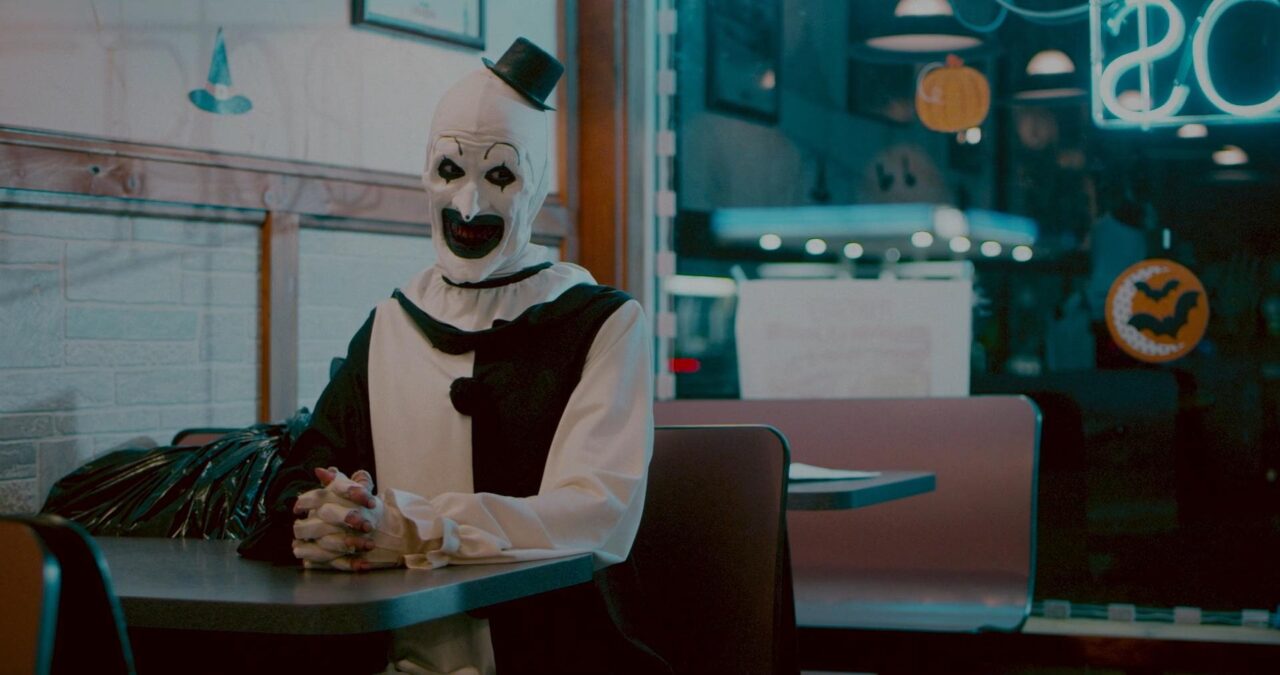 Beep, Beep, Richie: 10 of Horror's Scariest Clowns