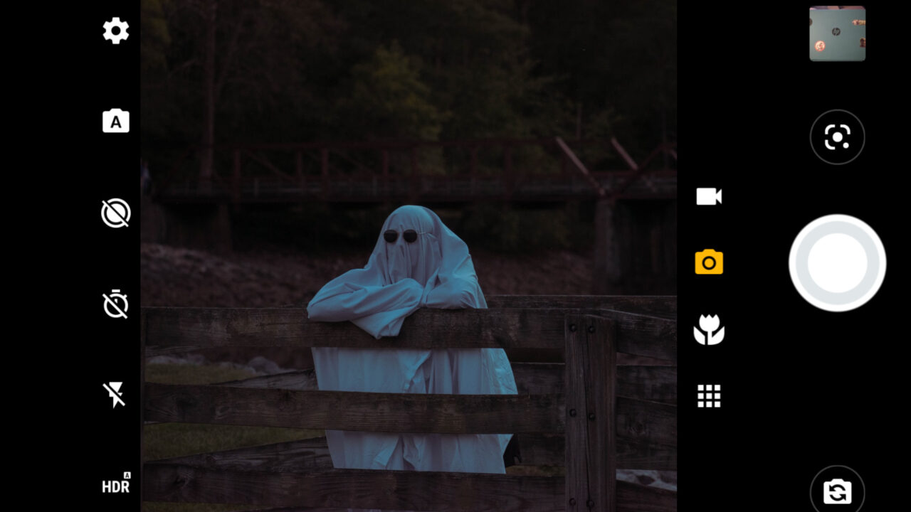 Taking Pictures of Ghosts is Great