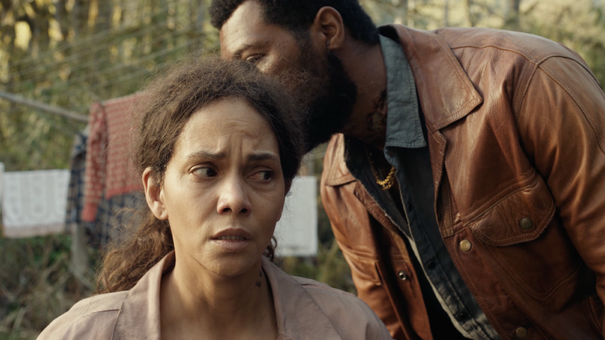 'Never Let Go' Exclusive Deleted Scene Teases A Terrifying Reptilian ...